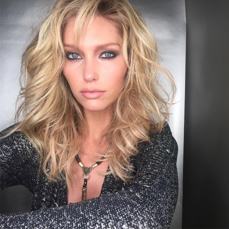 Picture of Meagan Lee