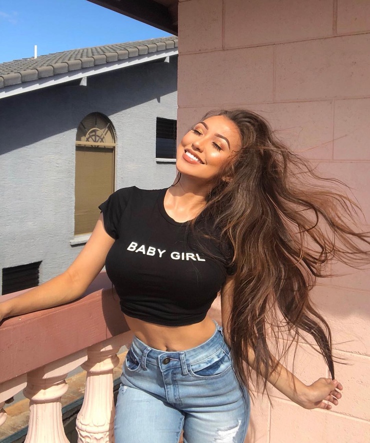 Picture of Kayla Tinniel