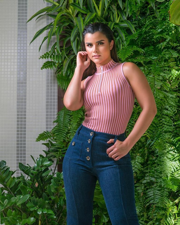 Picture of Clarissa Molina