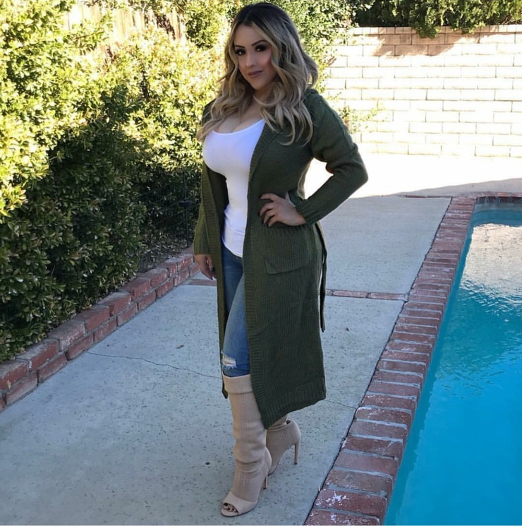 Picture of Lupe Ramos