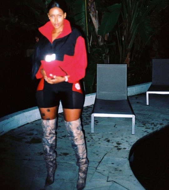 Picture of Raven TRACY