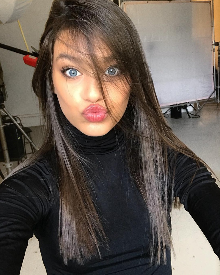 Picture of romi frenkel