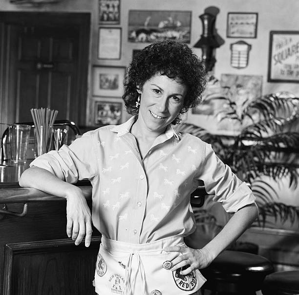 Rhea Perlman