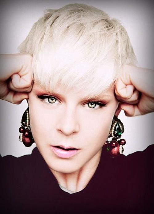 Robyn picture