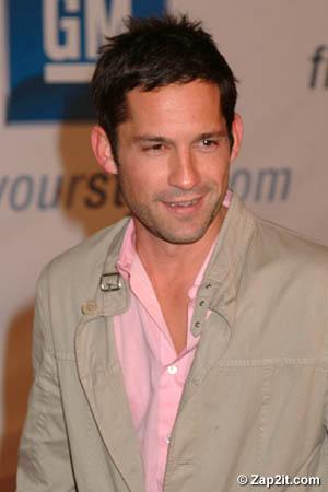 Picture of Enrique Murciano
