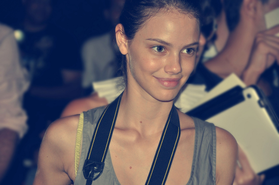 Picture of Laura Neiva