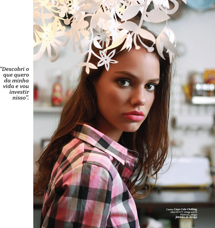 Picture of Laura Neiva