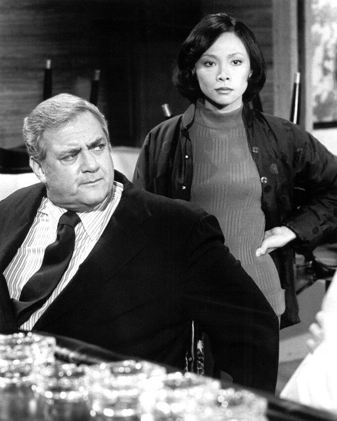 Raymond Burr, Irene Tsu