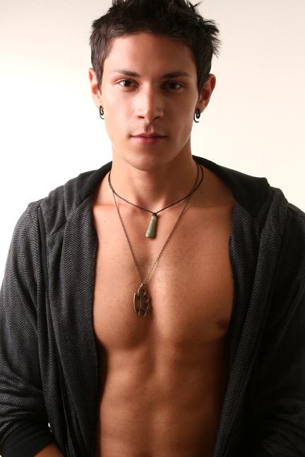 Alex Meraz picture