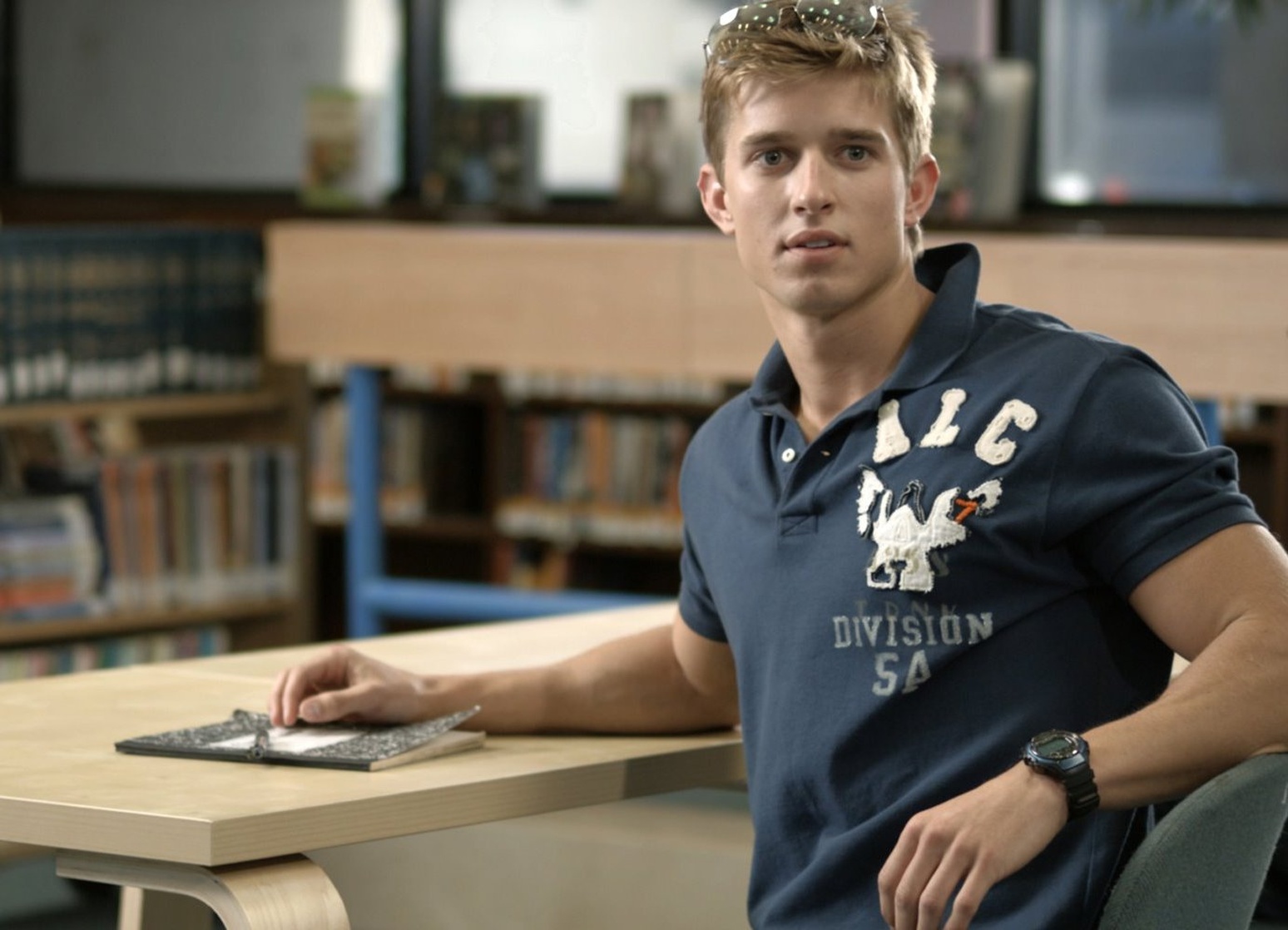 Picture of Drew Van Acker