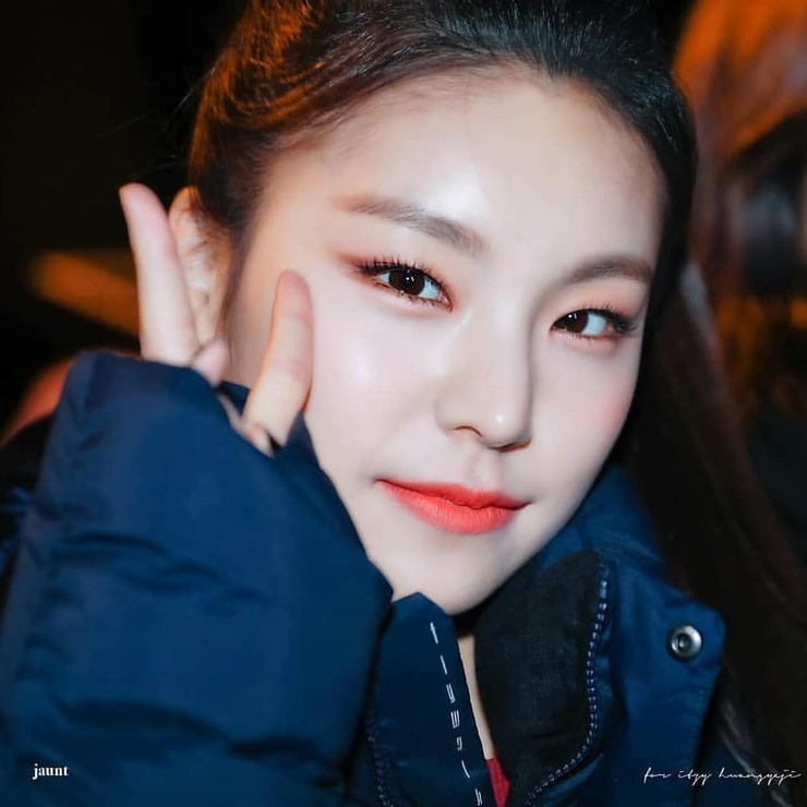 Picture of Yeji