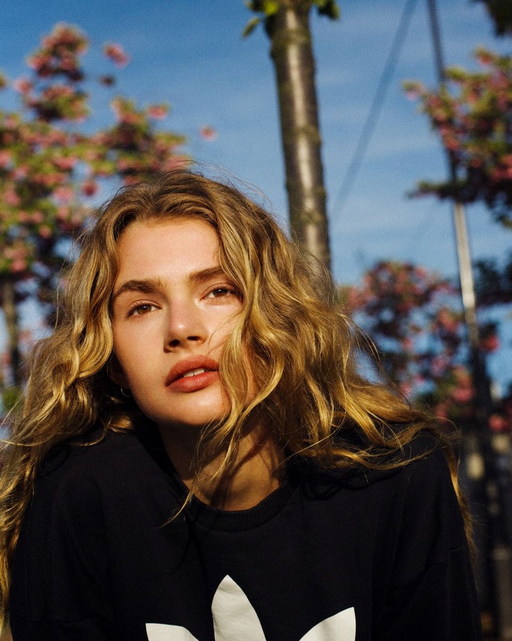 Picture of Lola Kallmann