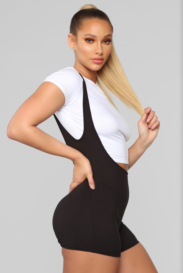 Picture of Lauren Racine Wood