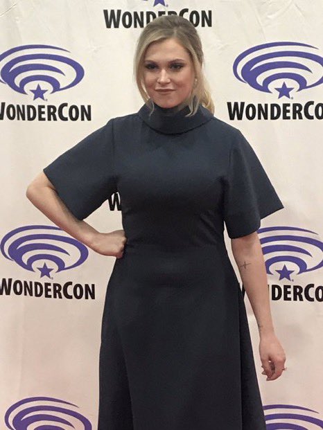 Picture of Eliza Taylor