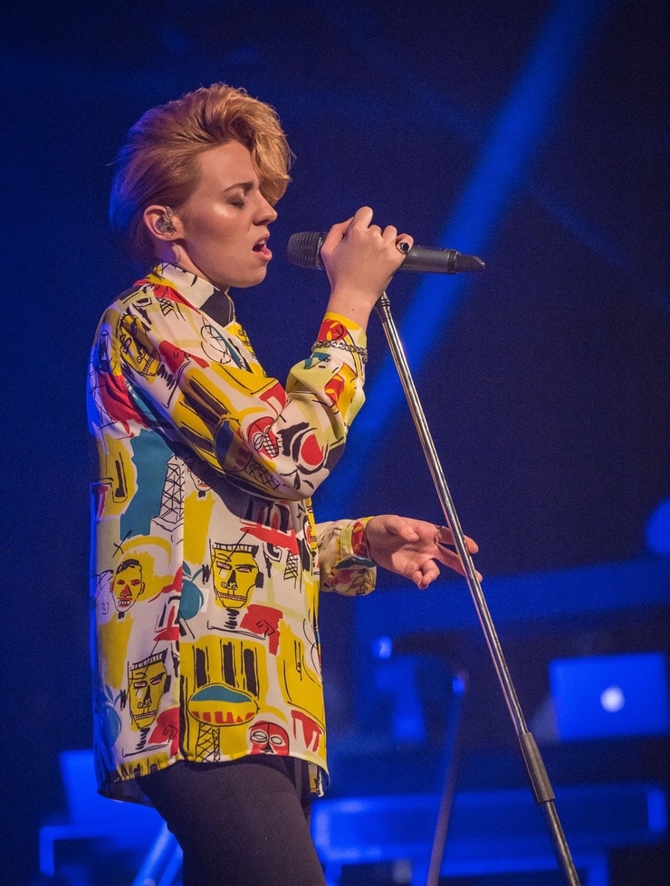 La Roux image