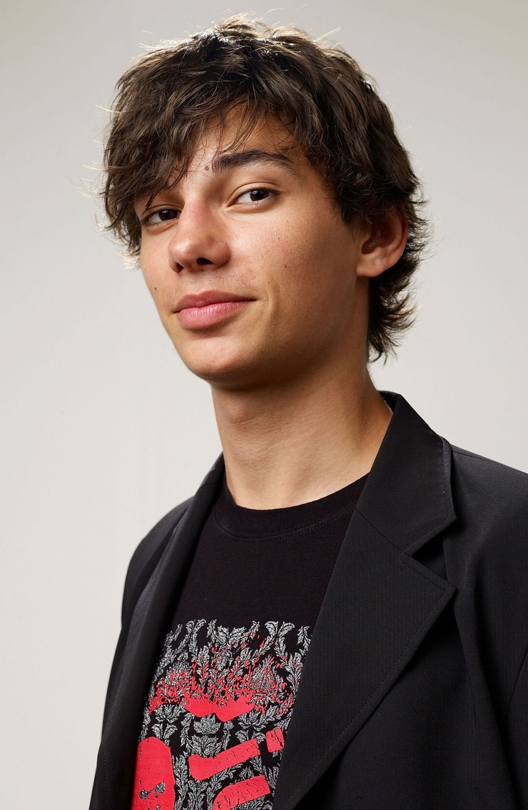 Picture of Devon Bostick