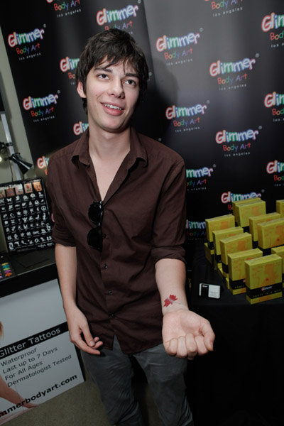 Picture of Devon Bostick