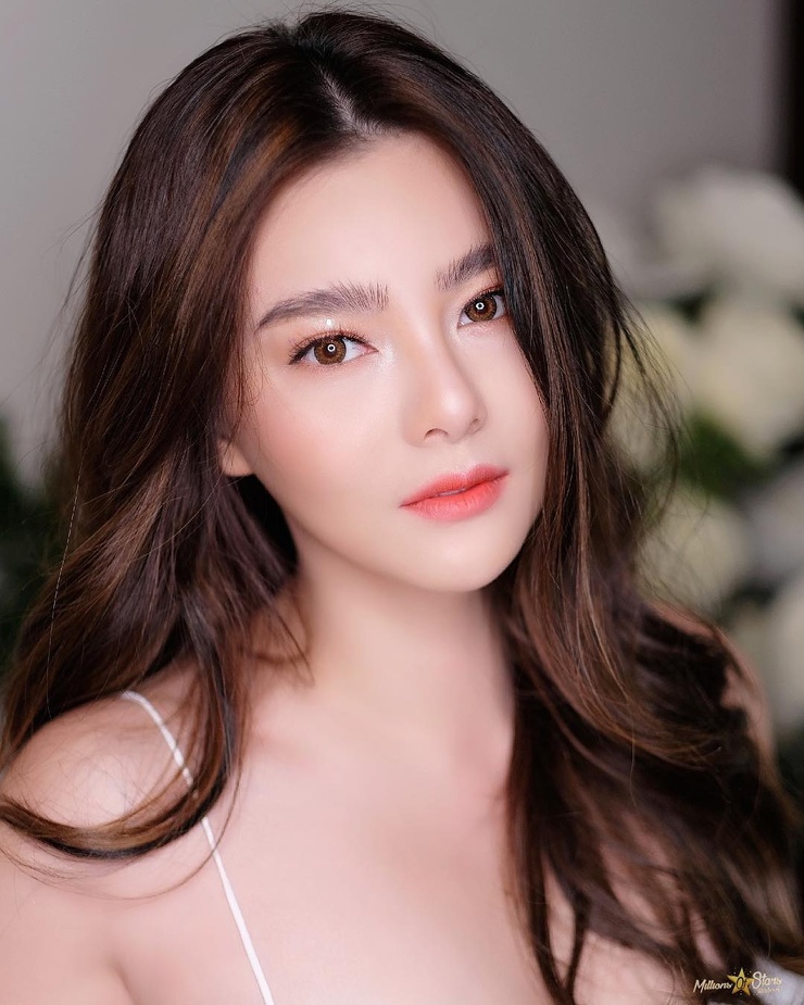 Picture of Arisara Thongborisut