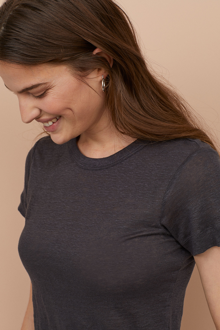Image of Cameron Russell