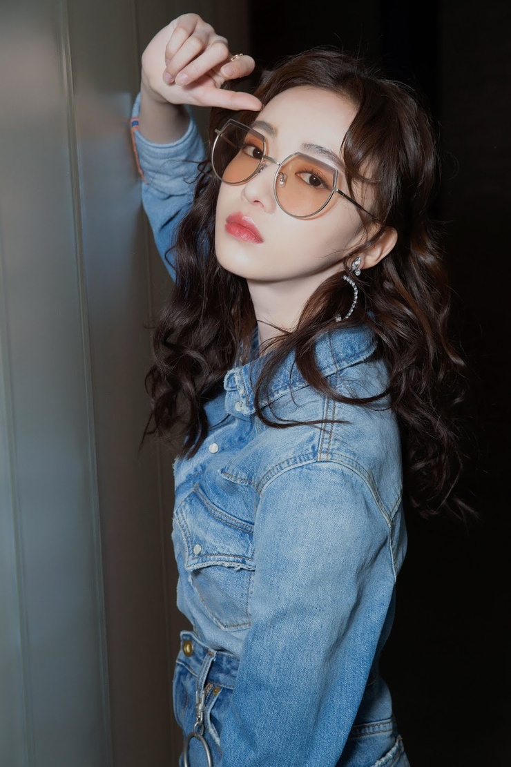 Picture of Jinyan Wu