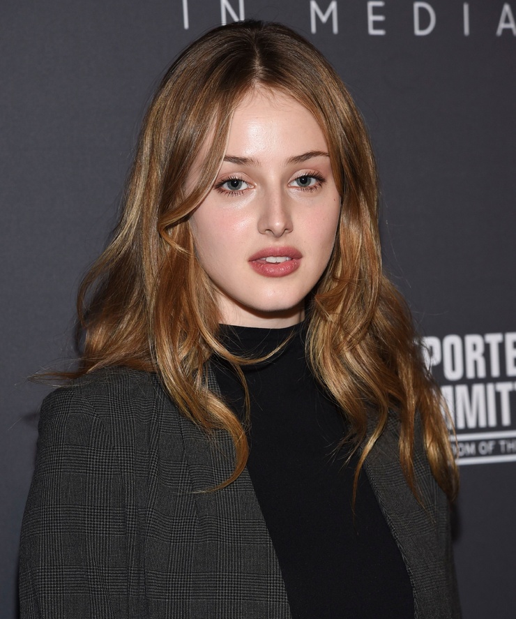 Picture of Anna Van Patten