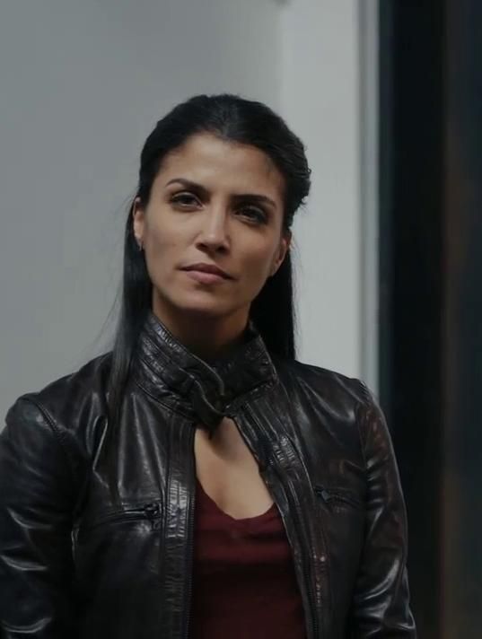 Picture of Nazneen Contractor