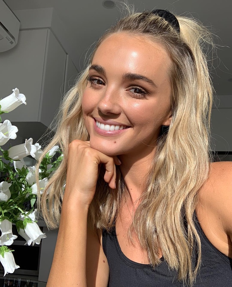 Picture of Brooke Hogan (I)
