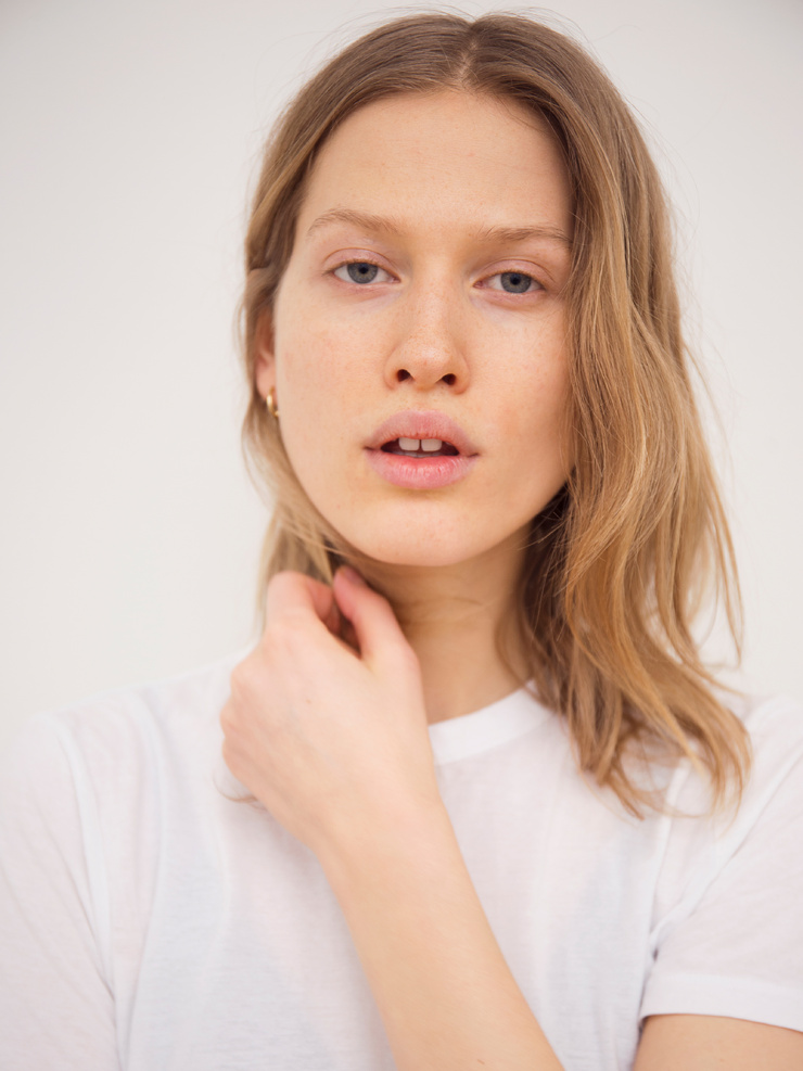 Picture of Laura Julie