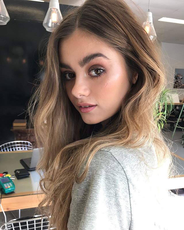 Picture of Cate Collins