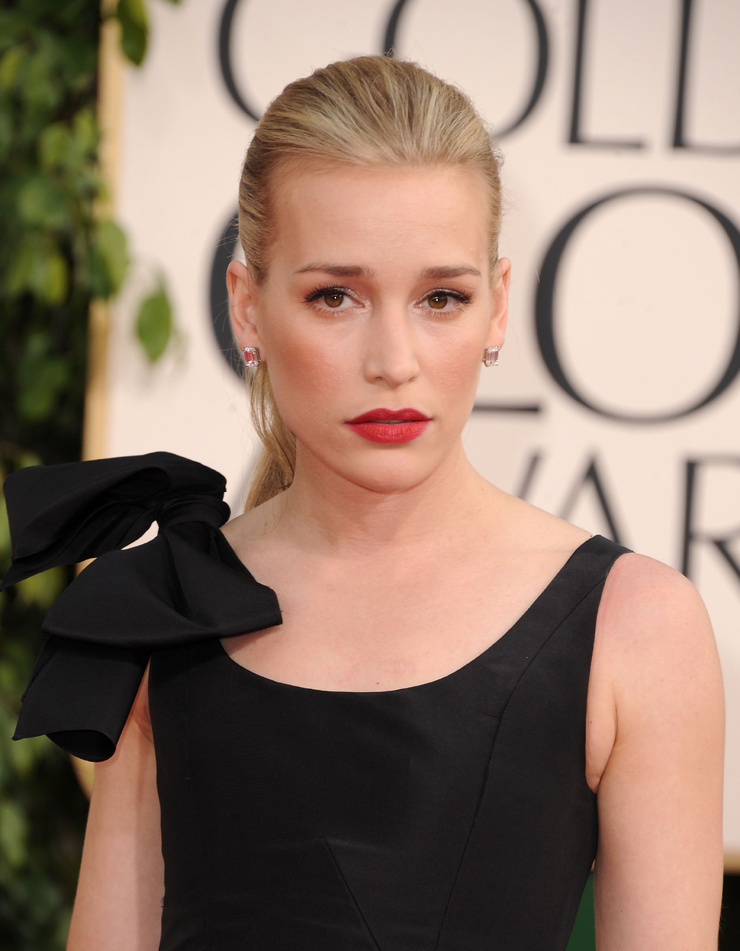 Picture of Piper Perabo