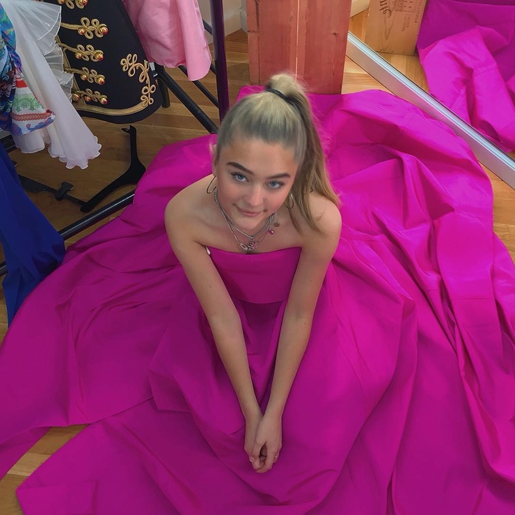 Image of Lizzy Greene