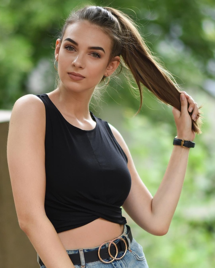 Picture of Natalie Scheibner