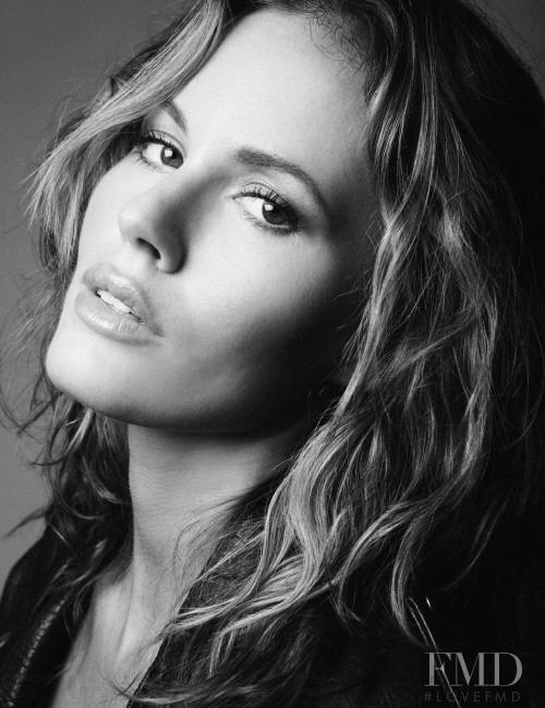 Amanda Huras image