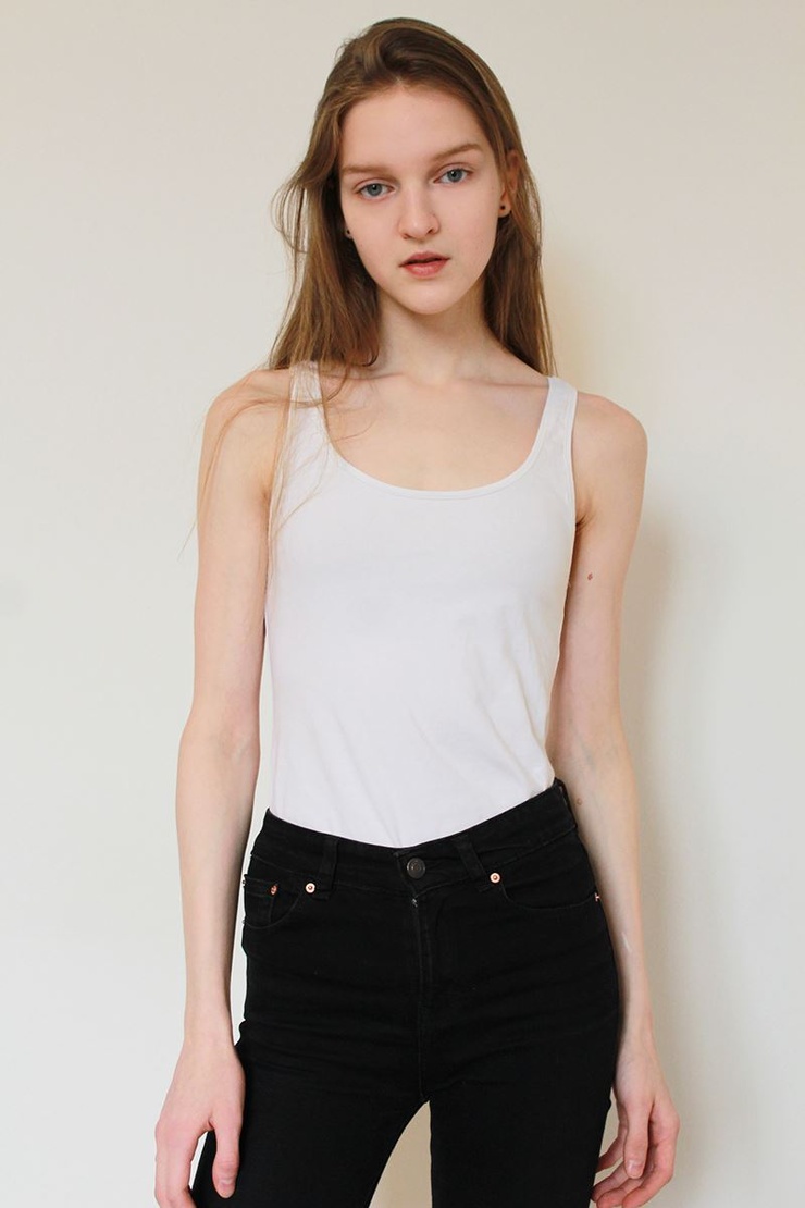 Picture of Ana Eva