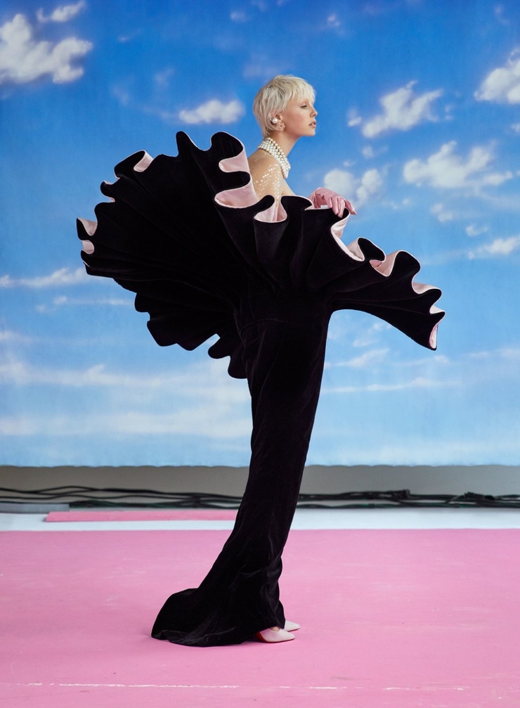 Edie Campbell image