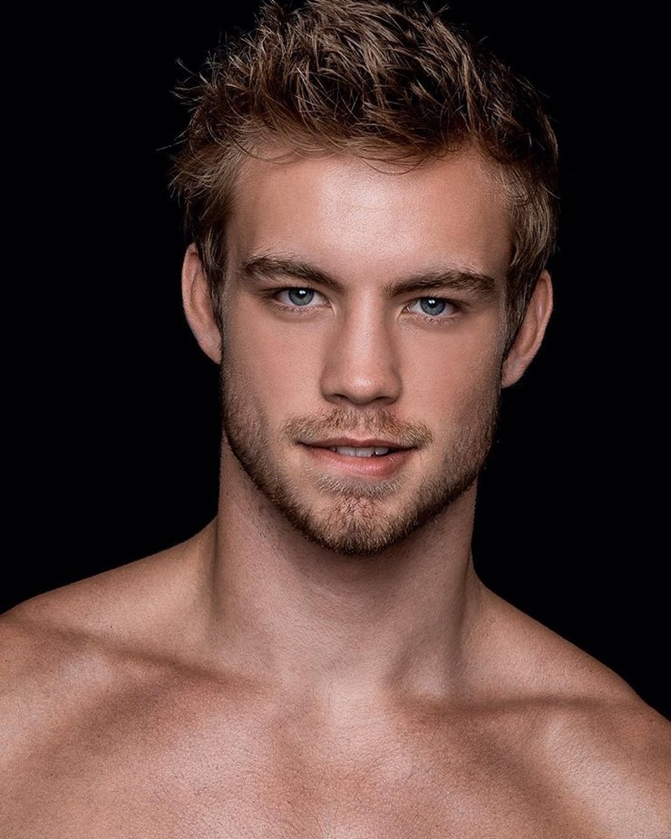 Picture of Dustin McNeer