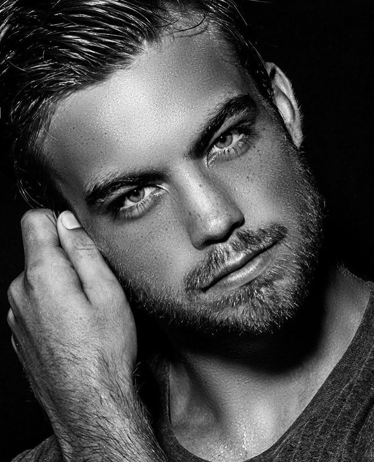 Picture of Dustin McNeer