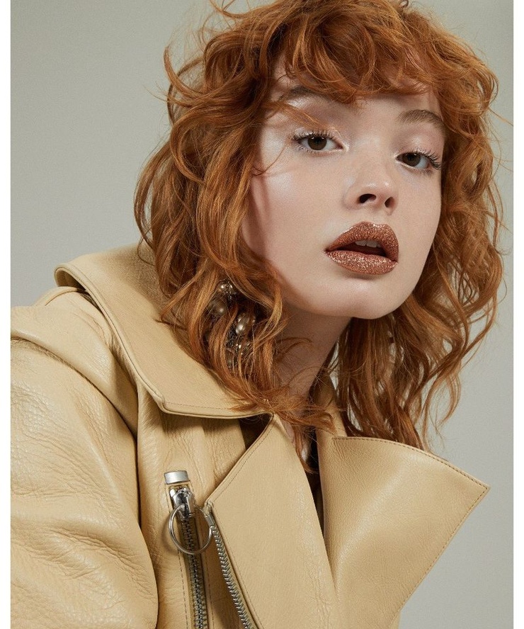 Picture of Mallory Merk