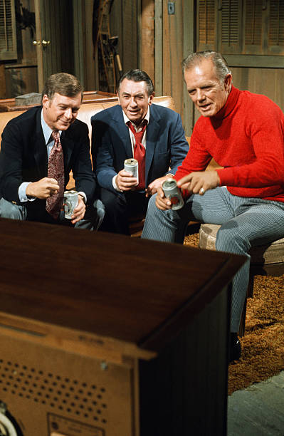 Edward Mallory, Macdonald Carey, Mark Tapscott