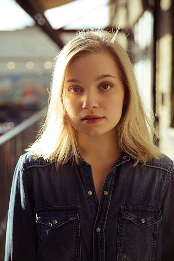 Picture of Eva Sayer