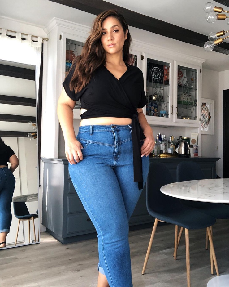 Picture of Erica Lauren (Plus Size Model)