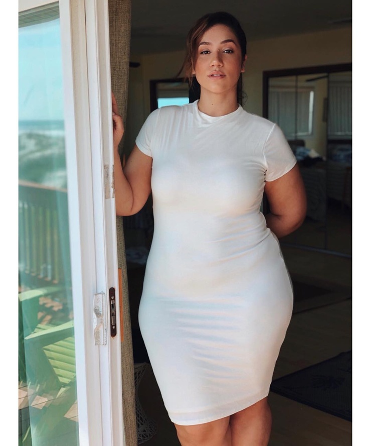 Picture of Erica Lauren (Plus Size Model)