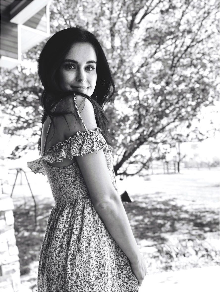 Picture of Stephanie Tyler Jones