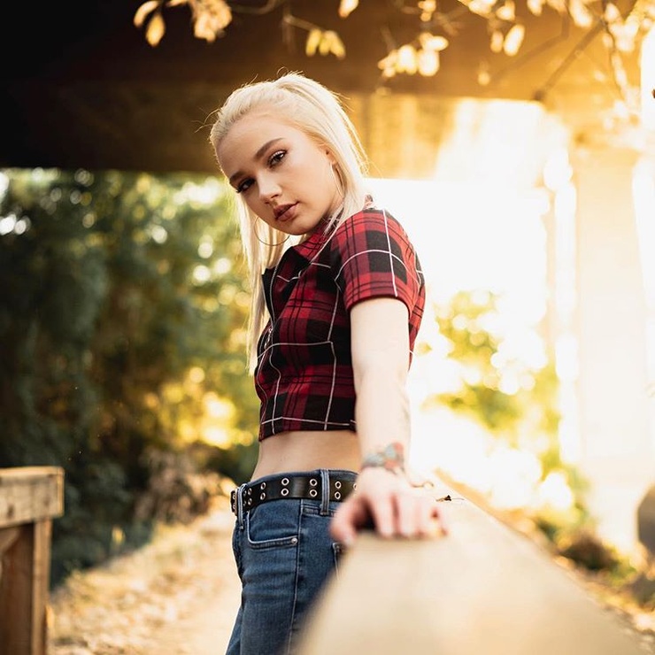 Picture of April Jayne