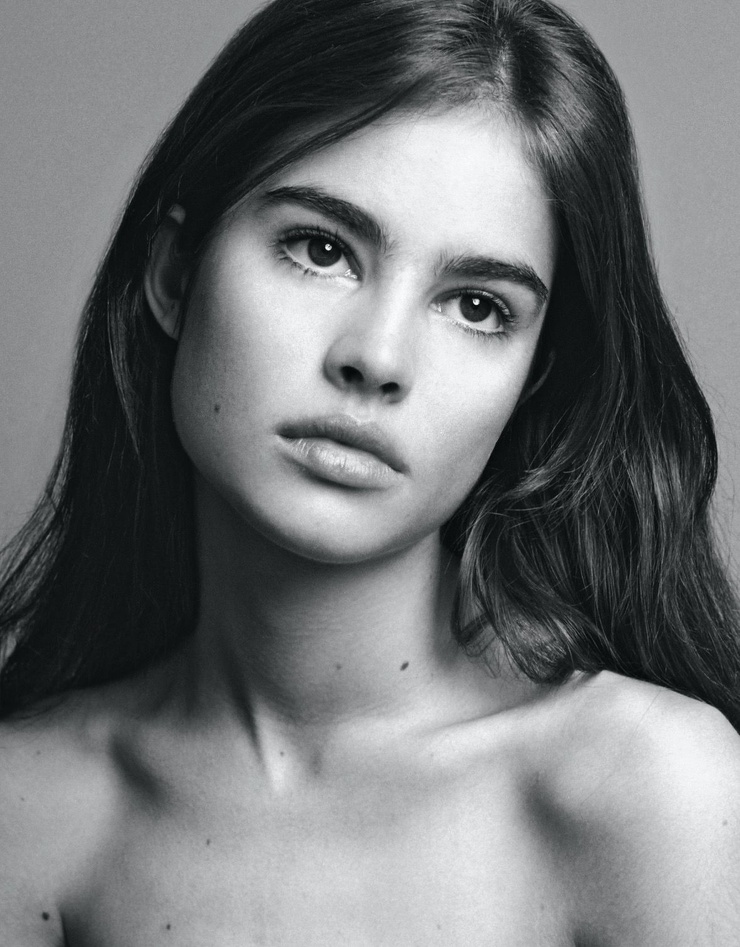 Picture of Lily Jean Harvey