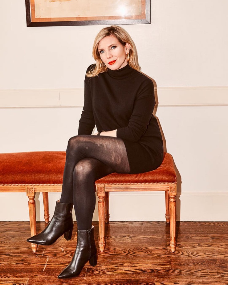 Picture of June Diane Raphael