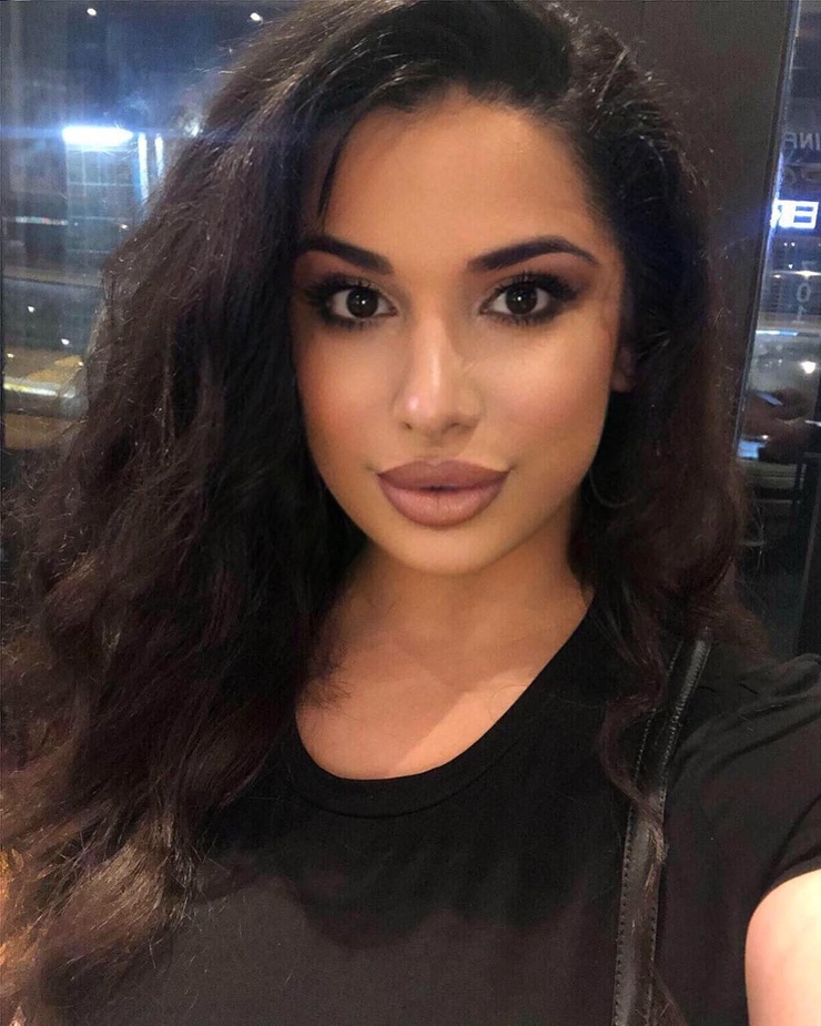 Picture of Sabina Chka