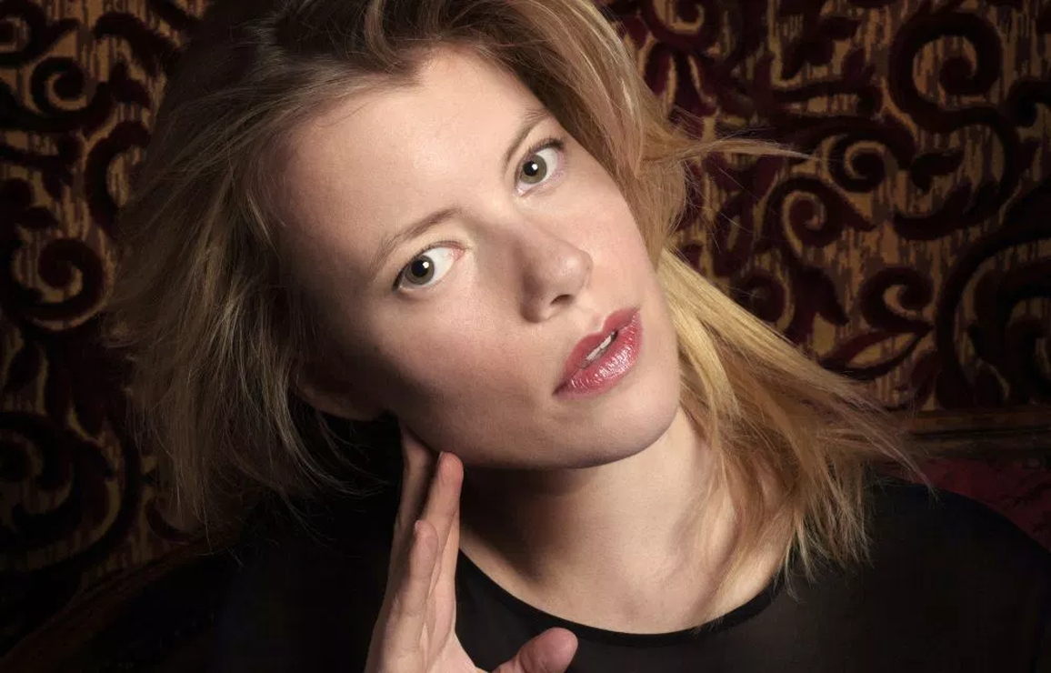 Image of Éva Provence