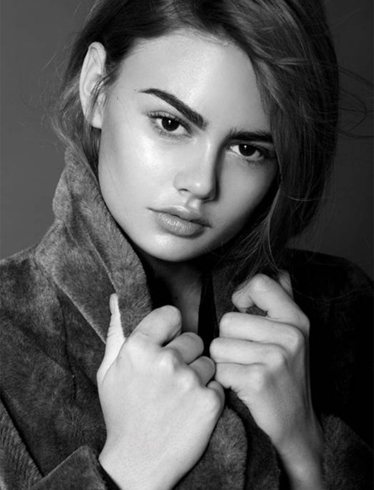 Picture of Ella Ross