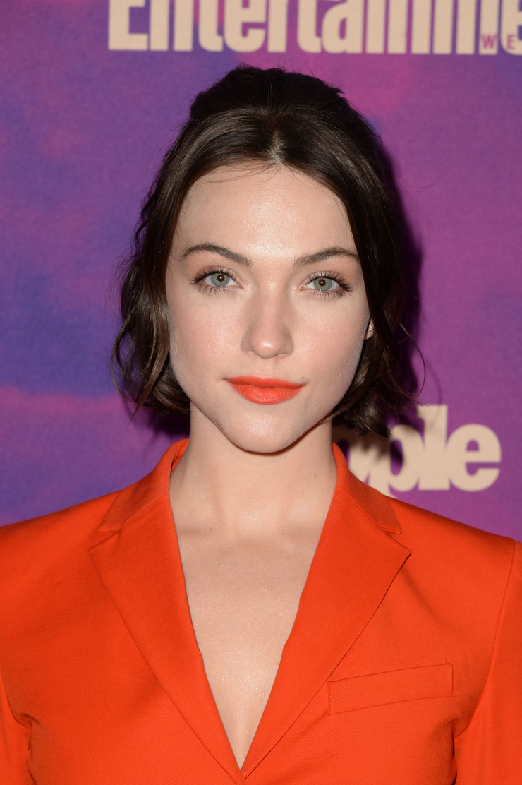 Violett Beane picture